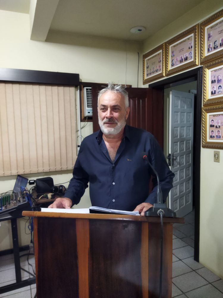 Edinho Latoeiro volta a ocupar uma vaga no Poder Legislativo de Major ...